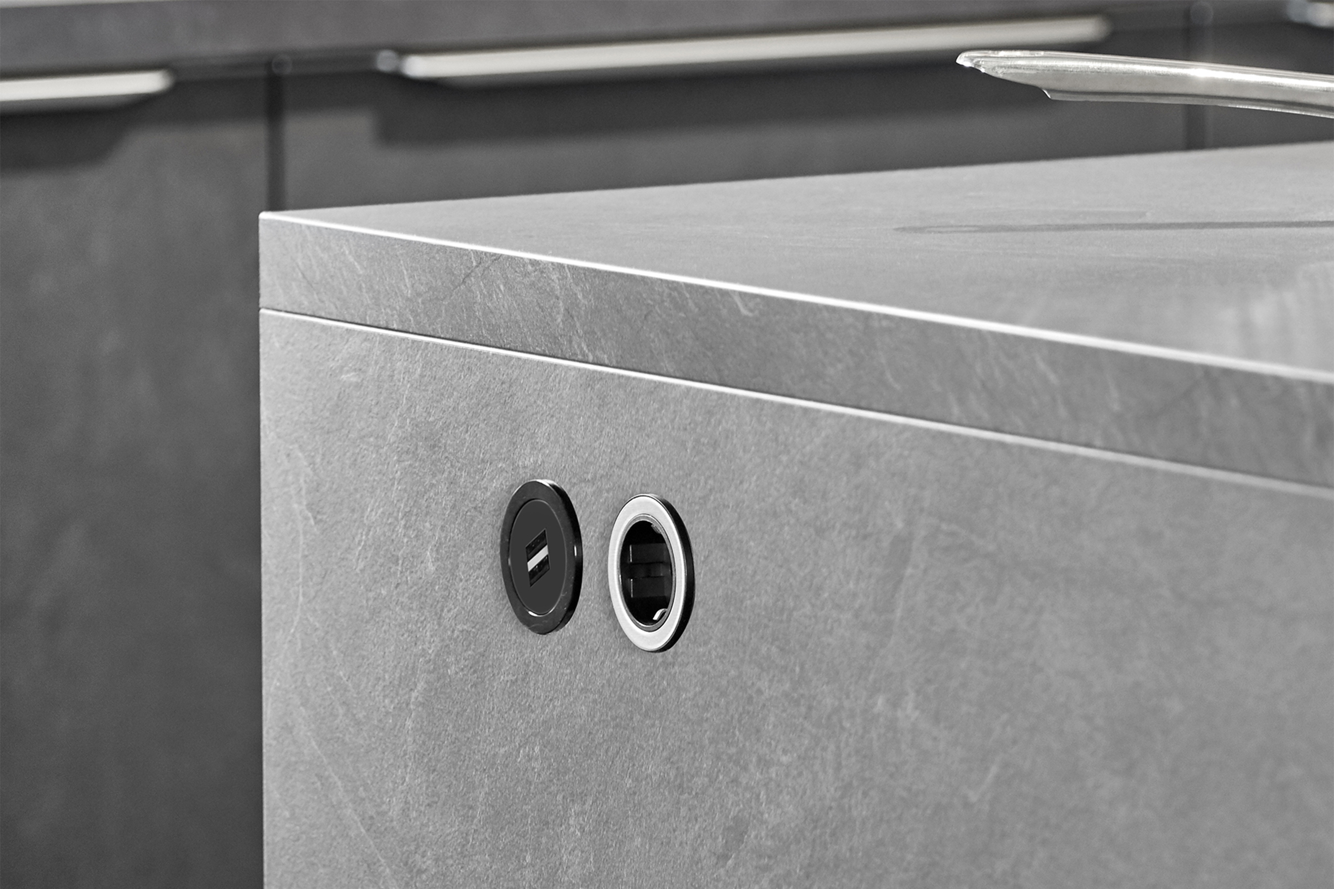 Installation anywhere. – EVOline®