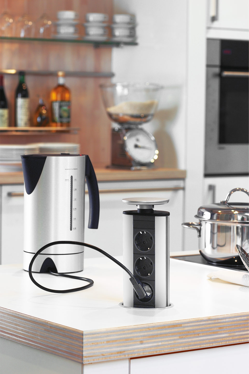 EVOline® Port - retractable socket strip – EVOline®