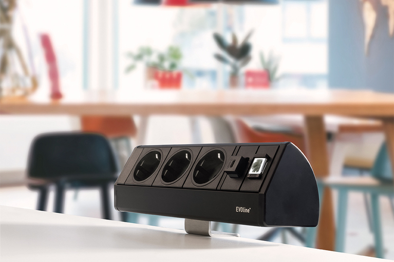 EVOline® Dock - The freely configurable charging and data station