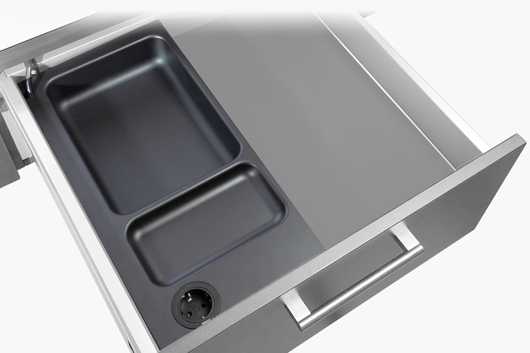 Mit dem Wing und dem PowerOrganiser sind Schubladen sauber verkabelt ...